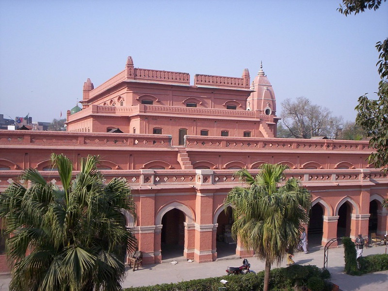 List Of Punjab University Affiliated Colleges In Lahore 2024